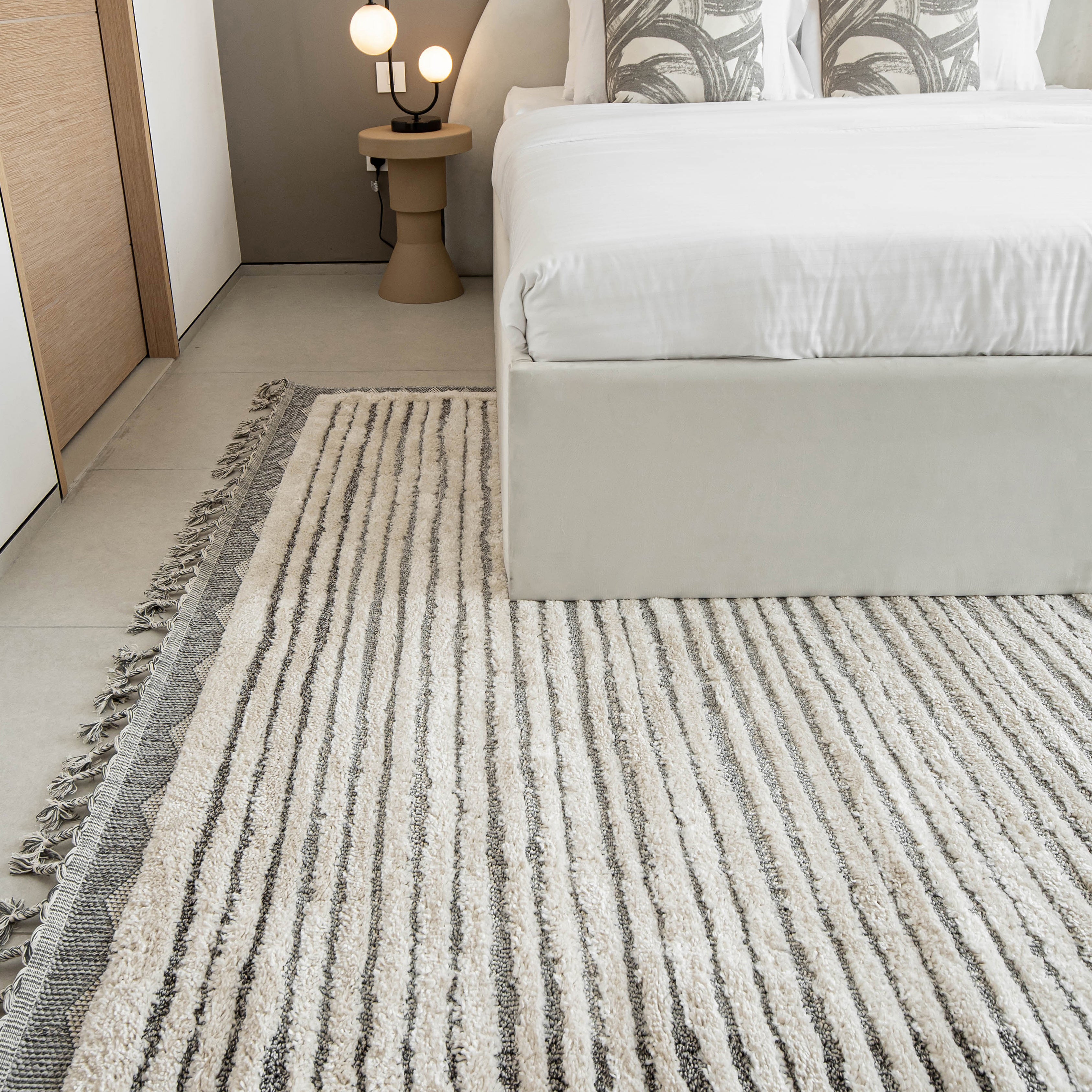 Zahra Alba Runners - Ivory-Grey Zigzag Carpet Runner | Carpet Centre